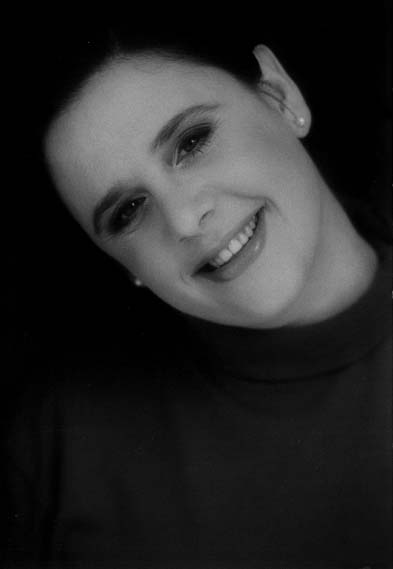 Performer – Ruth Rose, pianist